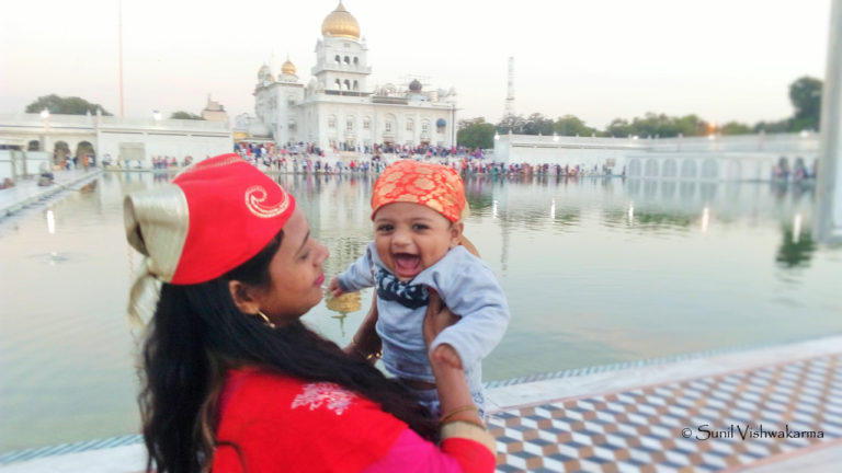Bangla Sahib: Gurudwara is the word for a Sikh house of worship ...