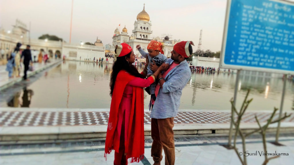 Bangla Sahib: Gurudwara is the word for a Sikh house of worship ...